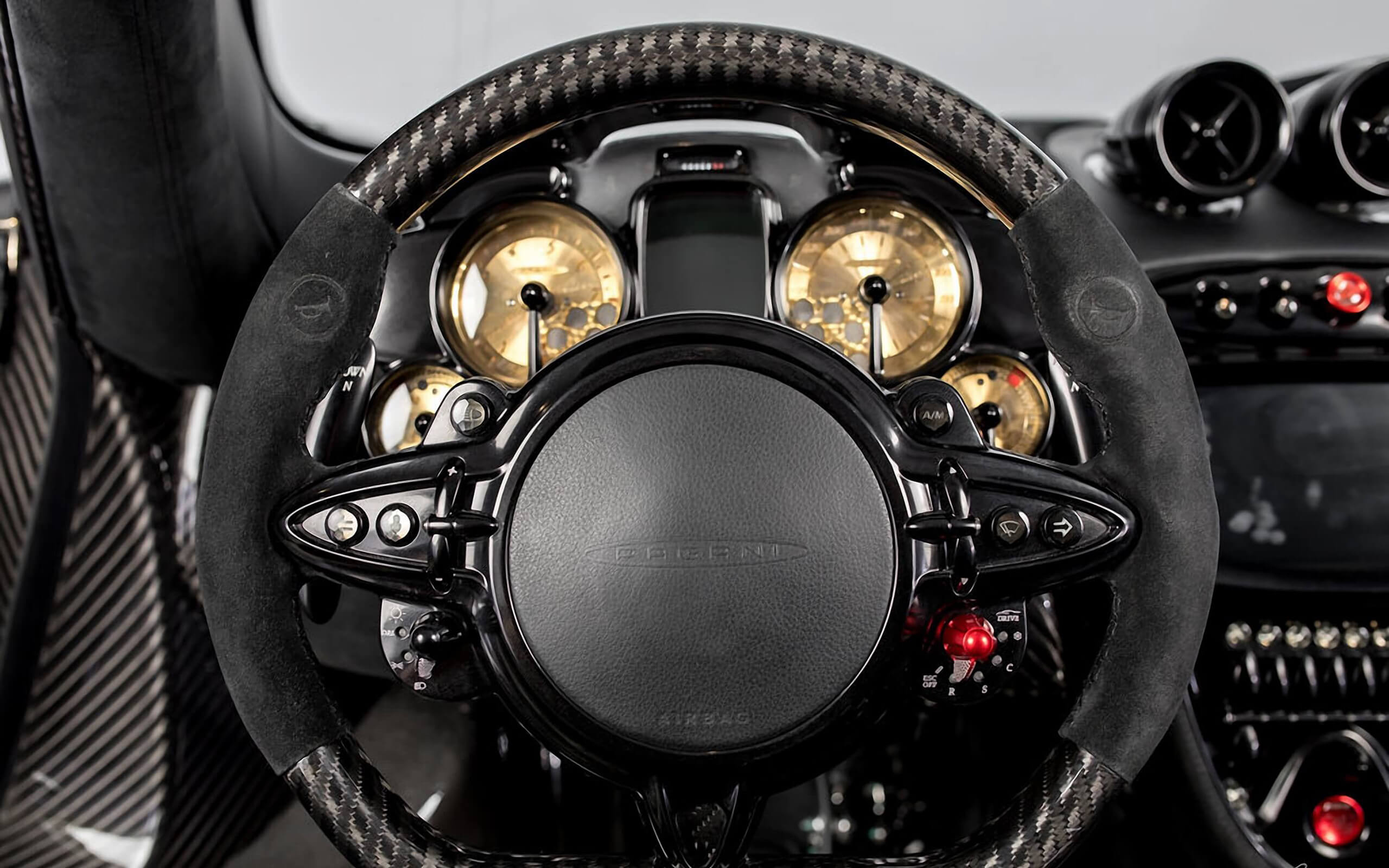 Pagani Huayra Speedometer